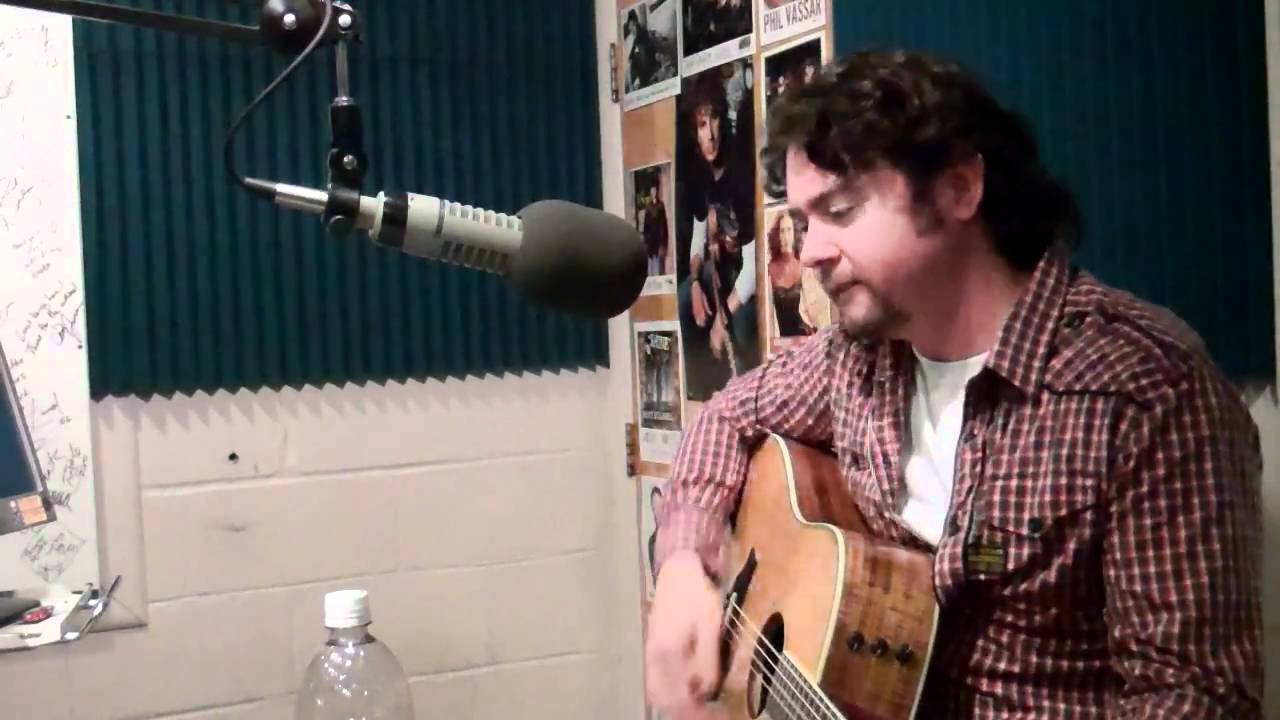 In the Studio - Jacob Lyda [Made in the Shade] - YouTube