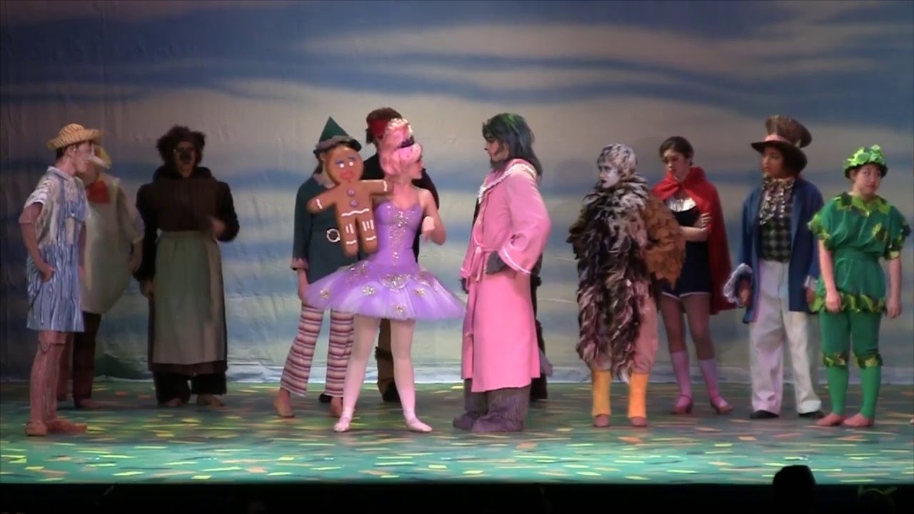 Freak Flag - Shrek the Musical, UHS Unionville HS 2016 - YouTube Music