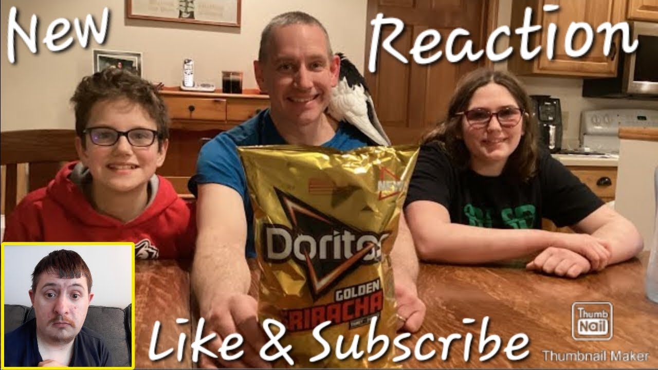 [Reaction] New Golden Sriracha Doritos! Tangy and Sweet! Pure Gold ...
