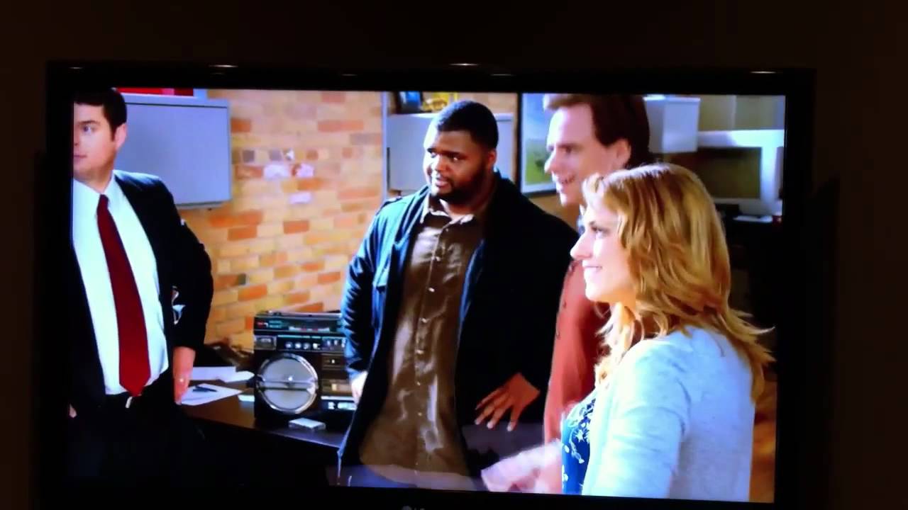 Aaron Rodgers/BJ Raji state farm - YouTube