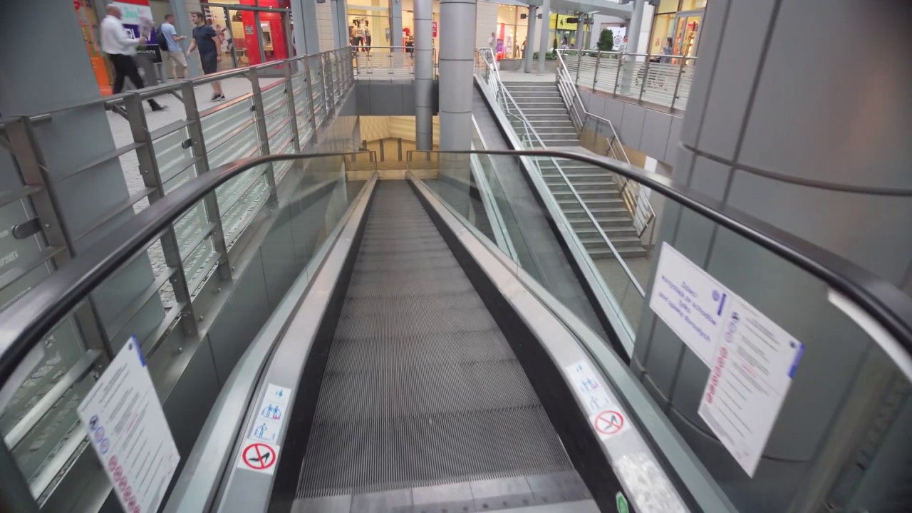 Poland, Gdansk, Matarnia Park Handlowy, 2X escalator, 1X Schindler ...