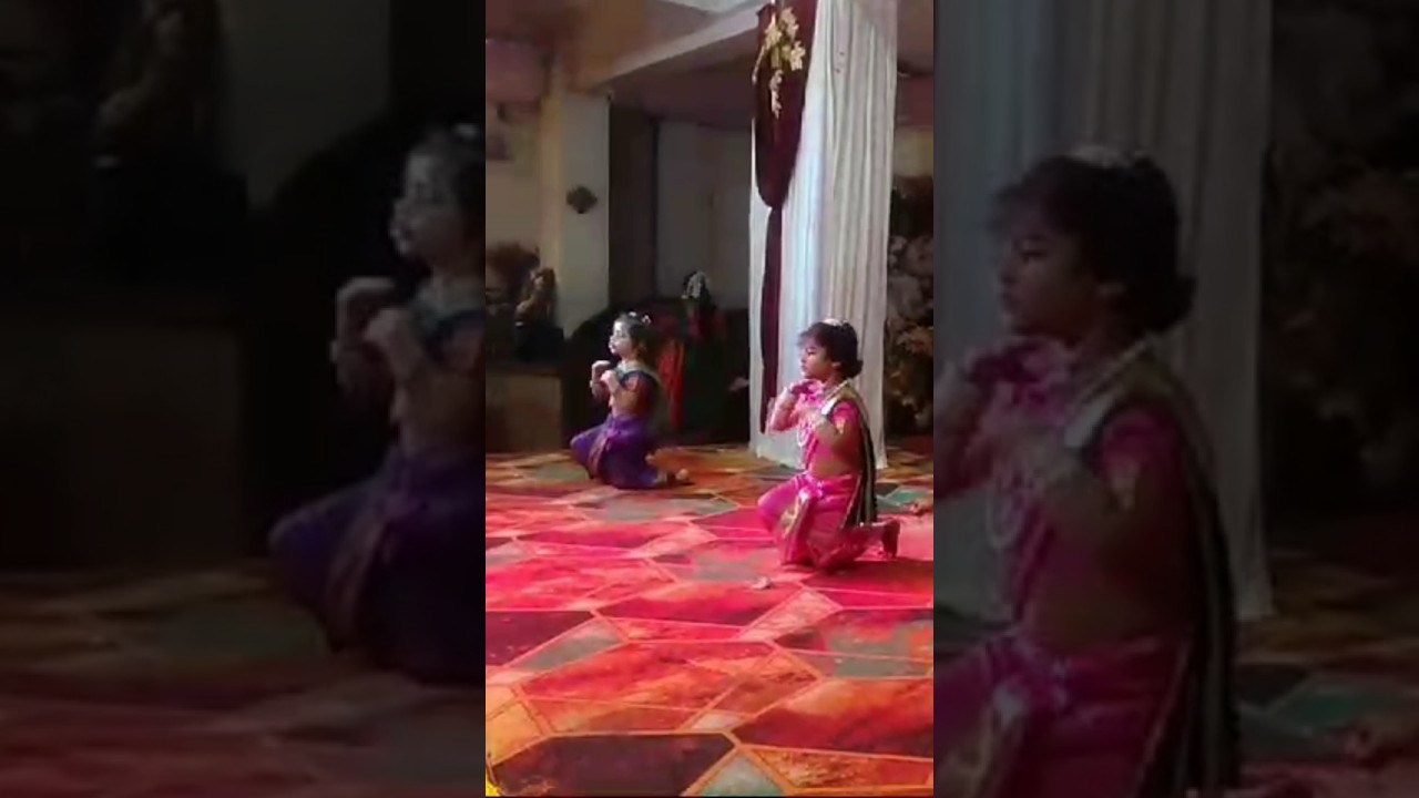 Gulabi saree song par dance annual function celebration my child school - YouTube