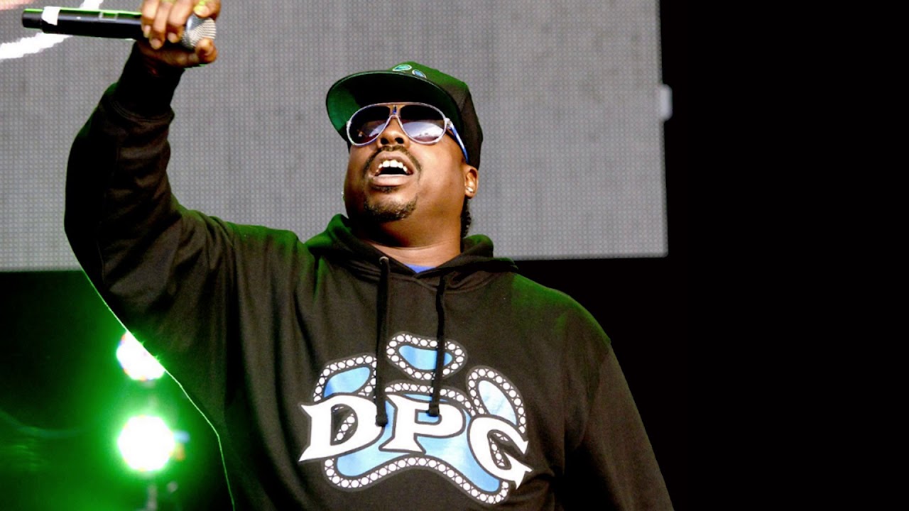 Daz Dillinger ft. WC & Snoop Dogg - Stay Out The Way [ORIGINAL] - YouTube