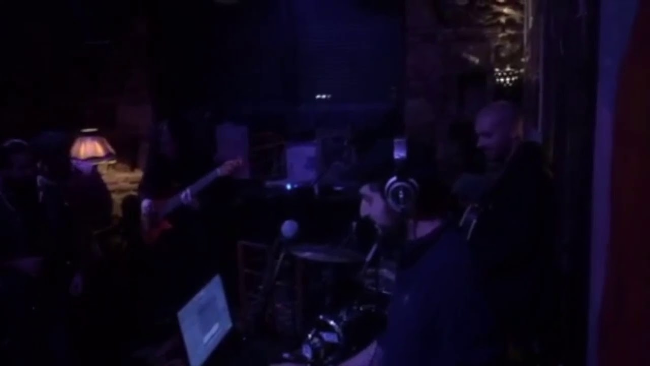 Antonis Priftis Spiros Nikas Rudy Roots live kerameio - YouTube