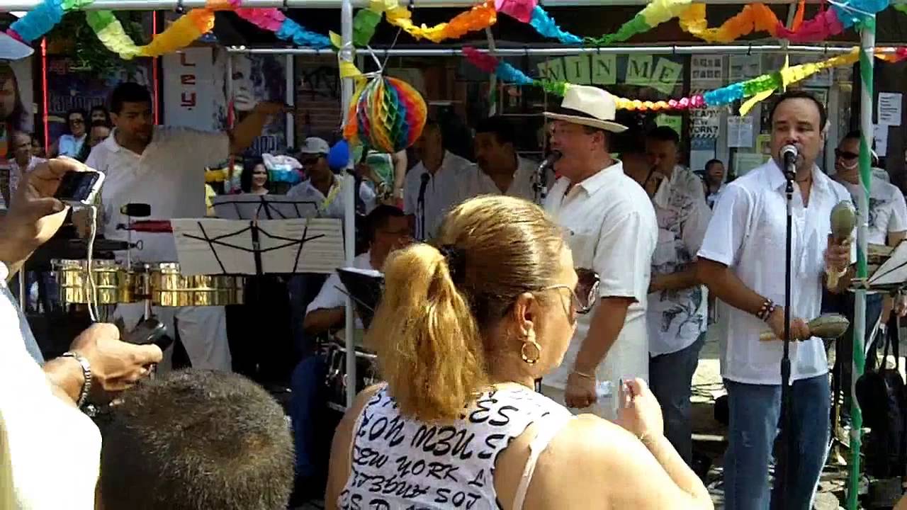 Sammy Gonzalez, Jr-Una Mujer Erotica-Live in Bklyn, NY - YouTube