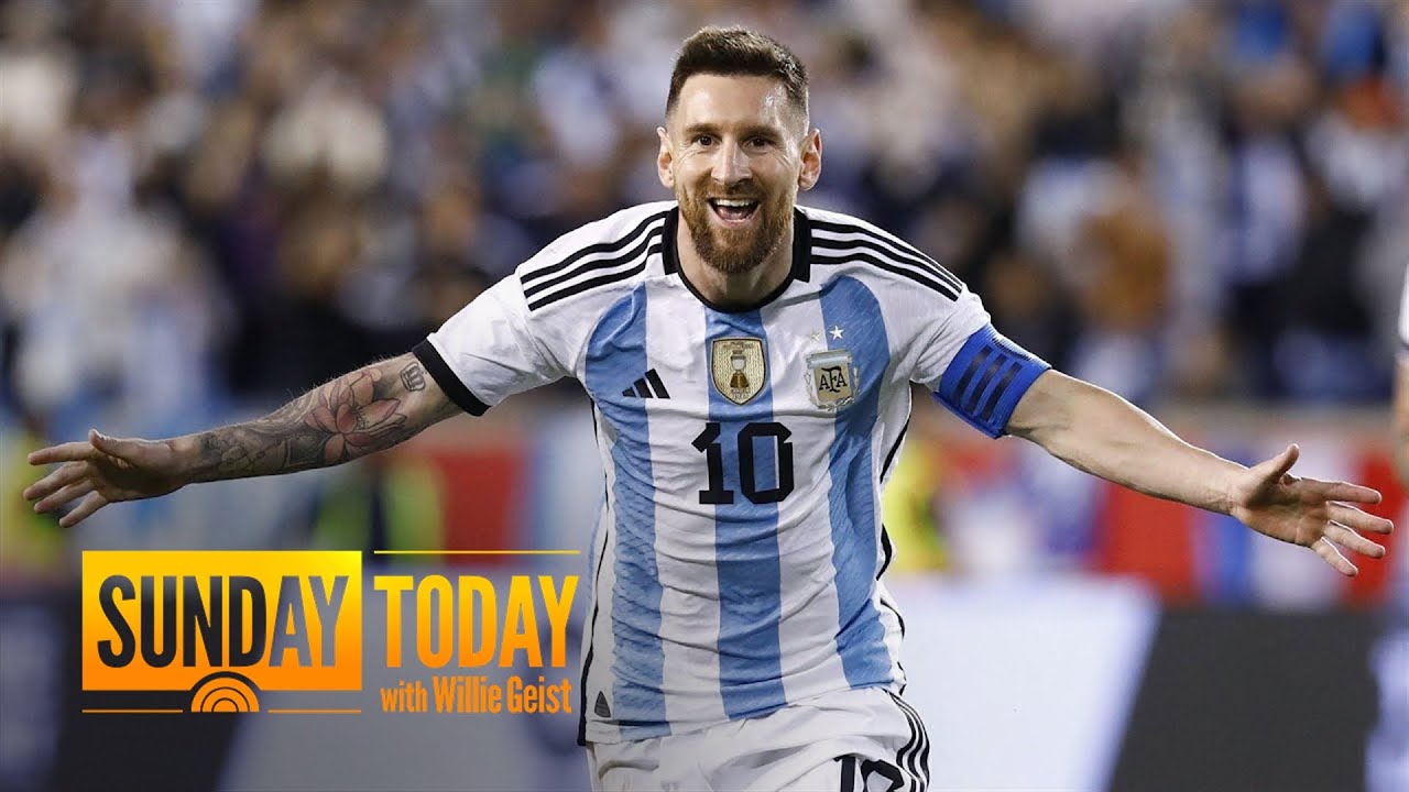 Lionel Messi officially signs with Inter Miami - YouTube