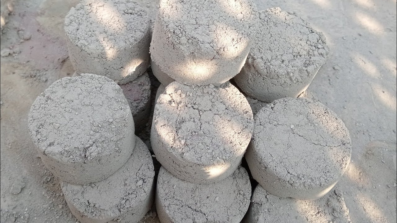 New video of super gritty golden dirt snappy blocks crumbling dry on ...