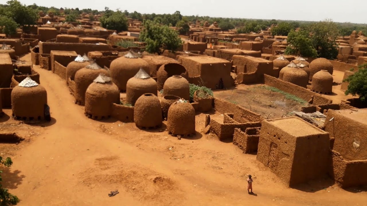 Niger, Yama - wioska z "Baśni tysiąca i jednej nocy". - YouTube