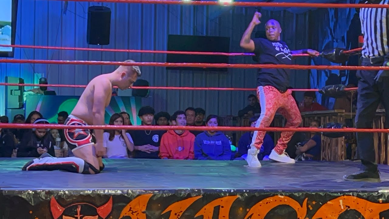 01-18-25 Vargos Lucha Damarkus Rashad vs Knight Rider - YouTube