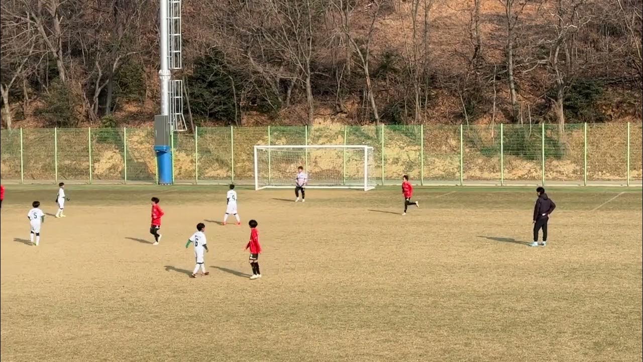 서창FC_U12 vs 제천기적_U12(강진동계훈련20250121)전반전 - YouTube