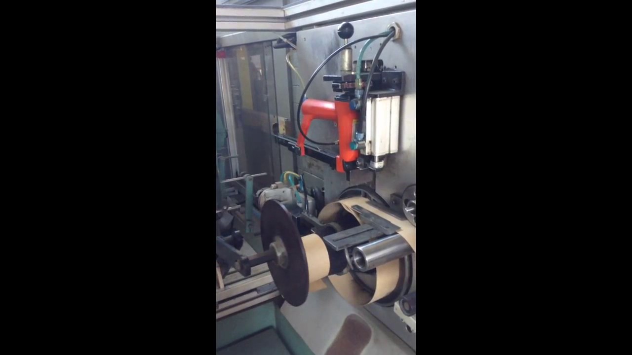 Paggin Bristle/Filament Mixing & Wrapping Machine 2/2 - YouTube