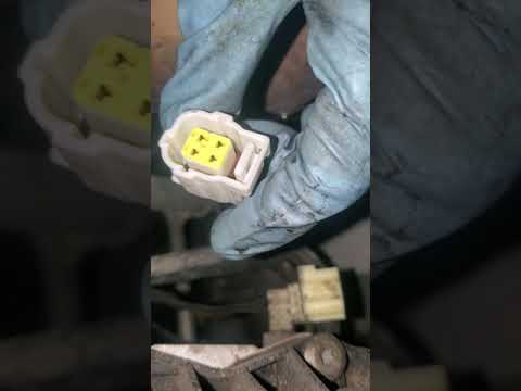 chrysler 300 3.6l oxygen sensors location and directions - YouTube