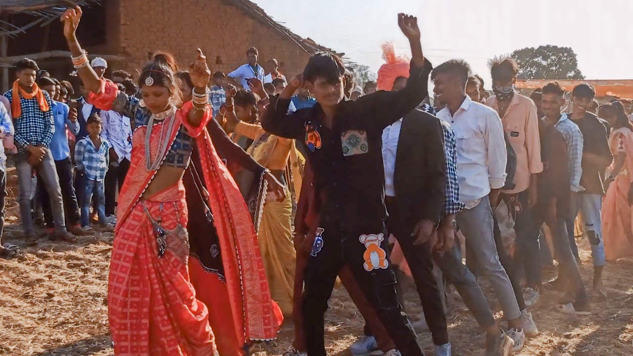 काच नी है बांगड़ी टूटी रे जाहे vk bhuriya Tadak Tumdi Girls Timli Dance ...