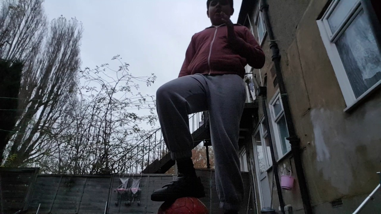 Hit the post challenge - YouTube