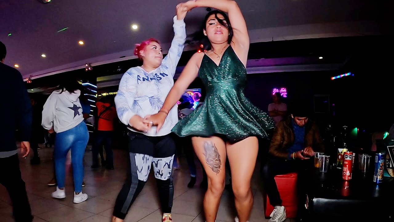 SIN NADA QUE ESCONDER 😋ESTRENO OJITOS MENTIROSOS SONIDO HURACAN OCTUBRE 2025 - YouTube