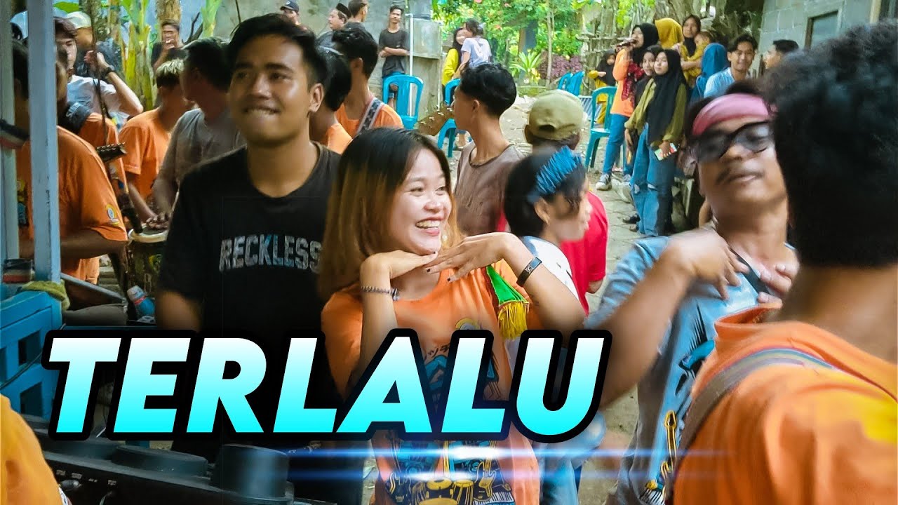 DANGDUT KOPLO ST12 TERLALU BIKIN CANDU PLAYER DEPAN!! AZYA MUSIK - YouTube