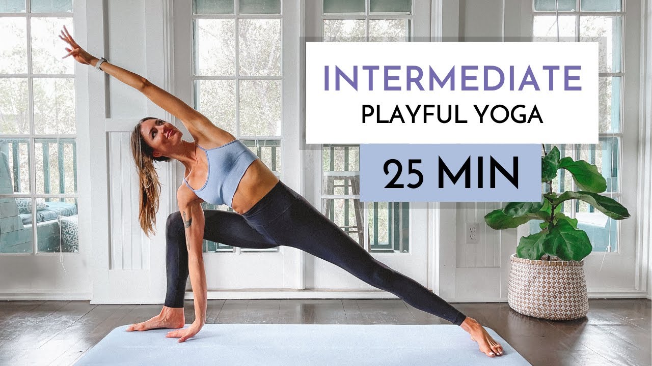 Intermediate Vinyasa Yoga Class - 25 Min Hot & Playful Yoga Workout ...