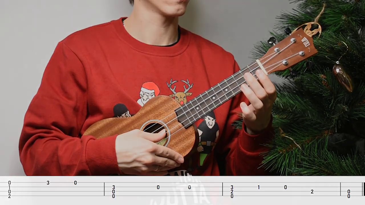 Маленькой Ёлочке Холодно Зимой Укулеле Russian Christmas song on ...