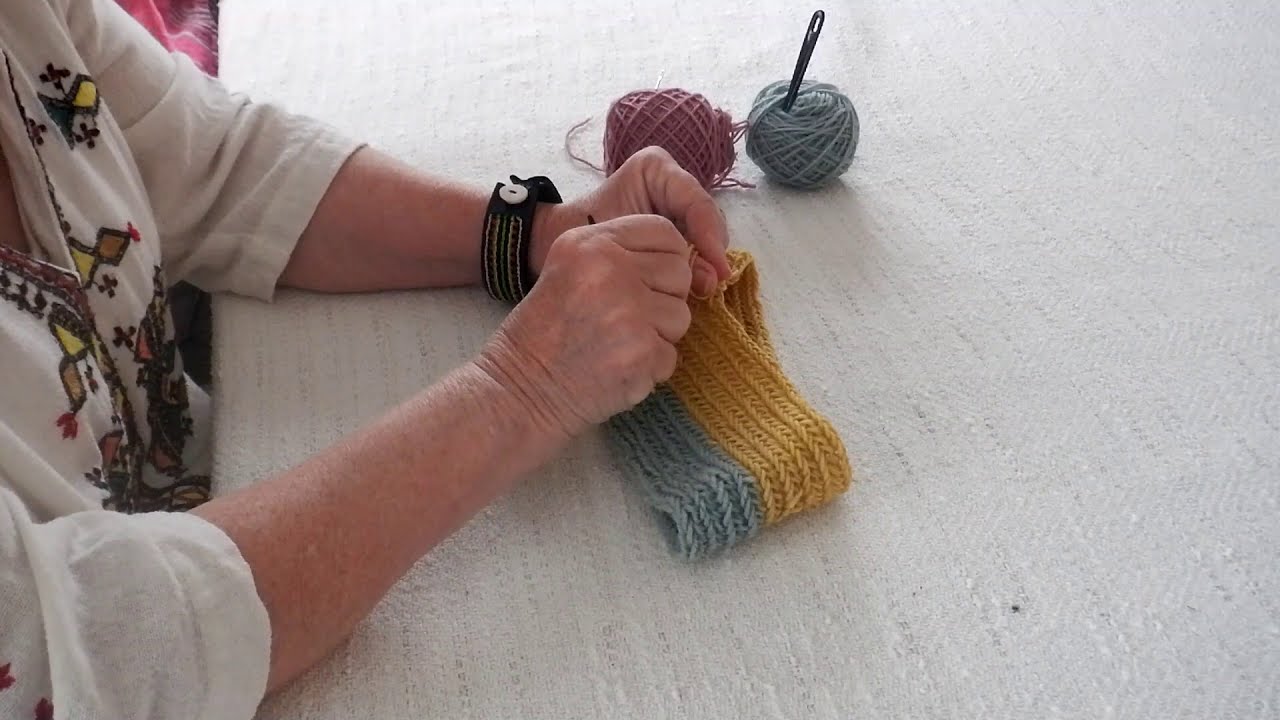 Nalbinding - The Mammen Stitch - YouTube