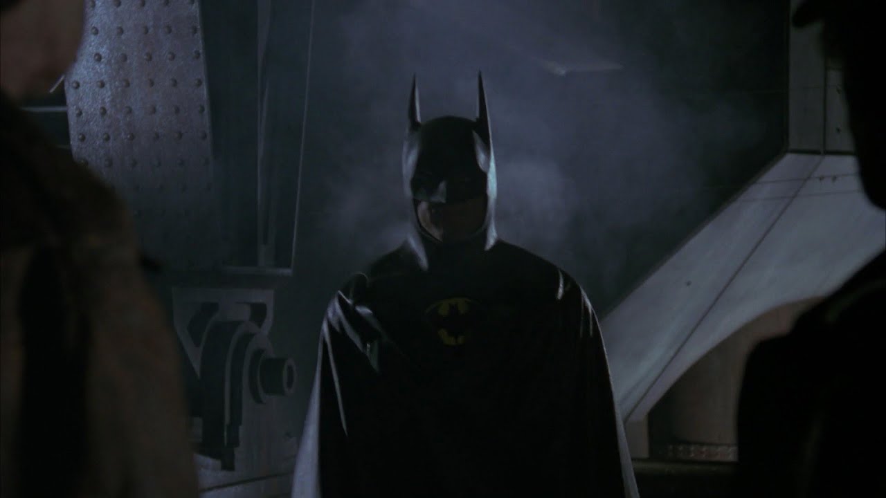 Batman (1989) - Batman Introduction Scene/"I'm Batman" - YouTube