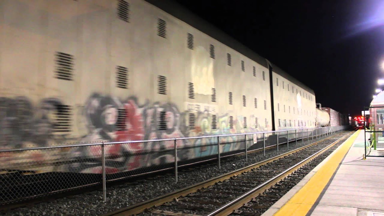 NEW GO CAB! CN L549 at Weston GO Station - YouTube