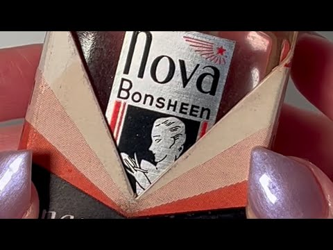 Revival + Swatch: 1932 Nova Bonsheen Medium Vintage Nail Polish 
