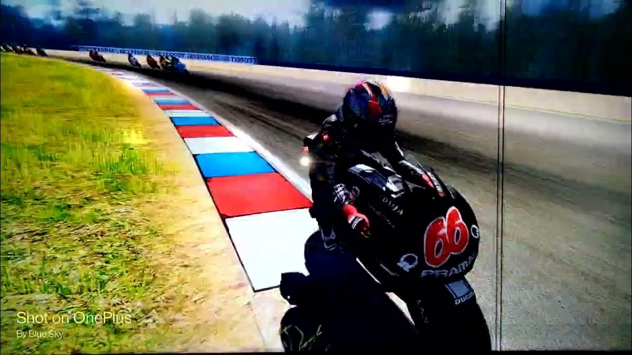 MOTOGP™ '06 XBOX 360 BRNO LAPS 2 ALEX HOFMANN TEAM D'ANTIN PRAMAC DUCATI D16 GP6 FOUR-STROKE V-4 ...