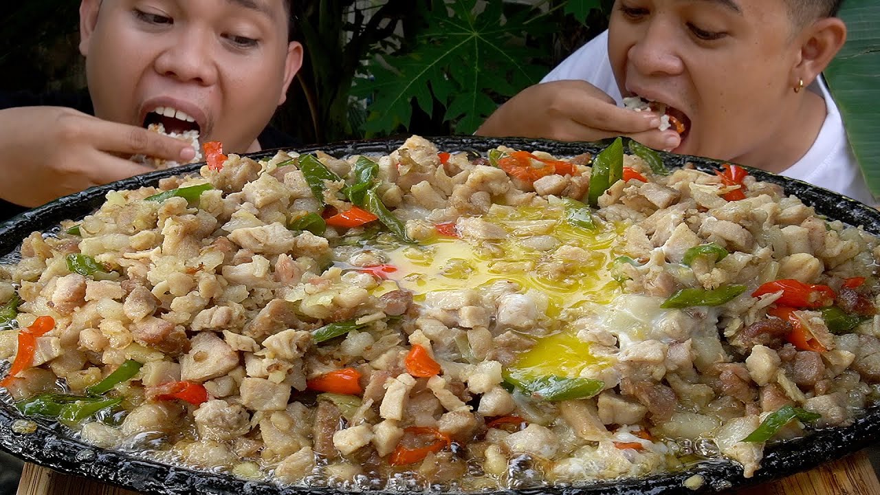 OUTDOOR COOKING | SIZZLING LECHON SISIG collab with my brother ...
