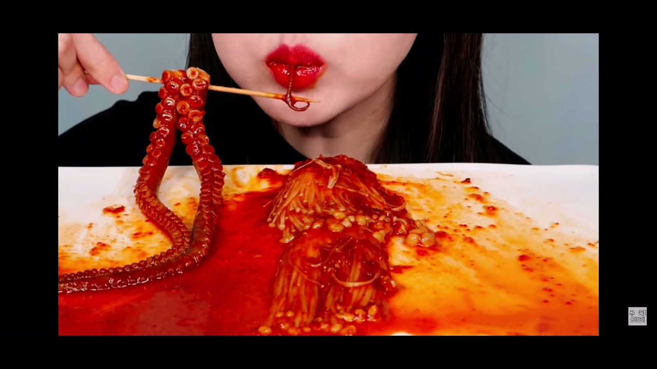 Octopus 🐙,squash amsr - YouTube