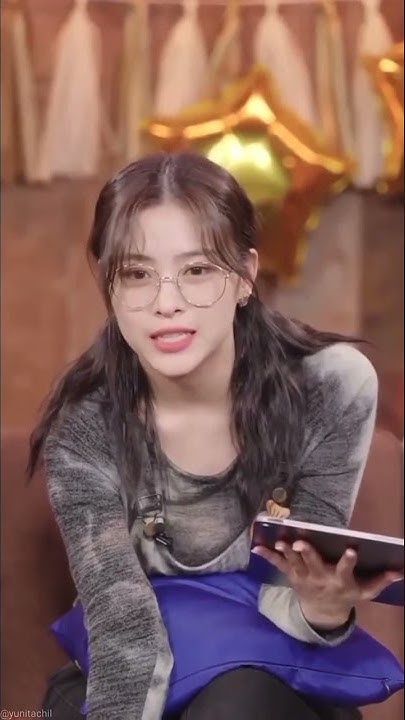 yeah right 🤣 #itzy #ryujin #yeji #yuna #lia #chaeryeong #있지 - YouTube