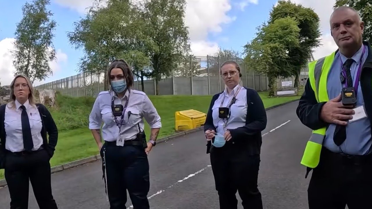 Dungavel Immigration Staff Come Out In Full Force!!! - YouTube