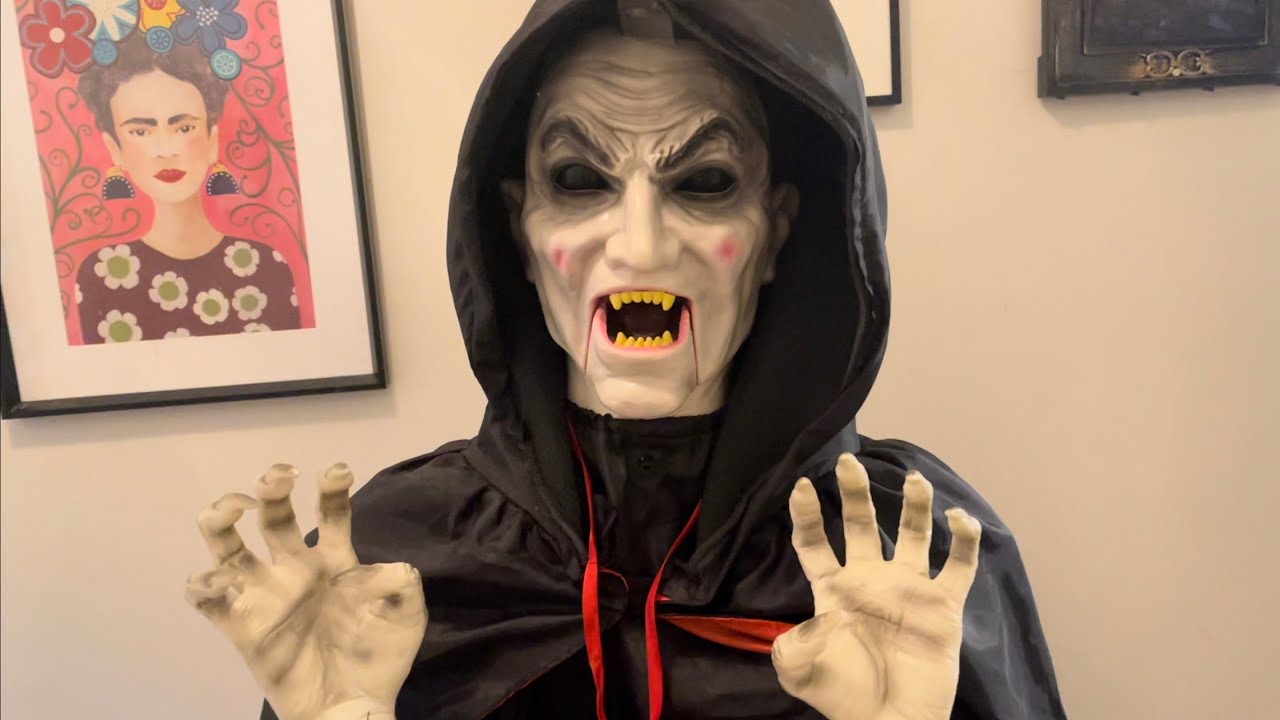 Lurching Vampire Demo, Haunted Hill Farm 2023 REMAKE! - YouTube