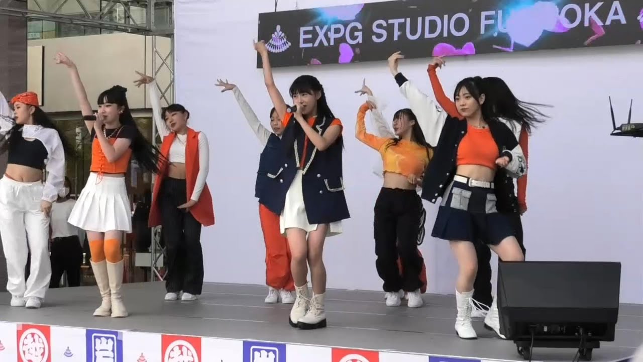 2023/5/3 EXPG STUDIO FUKUOKA @博多どんたく岩田屋三越演舞台 - YouTube