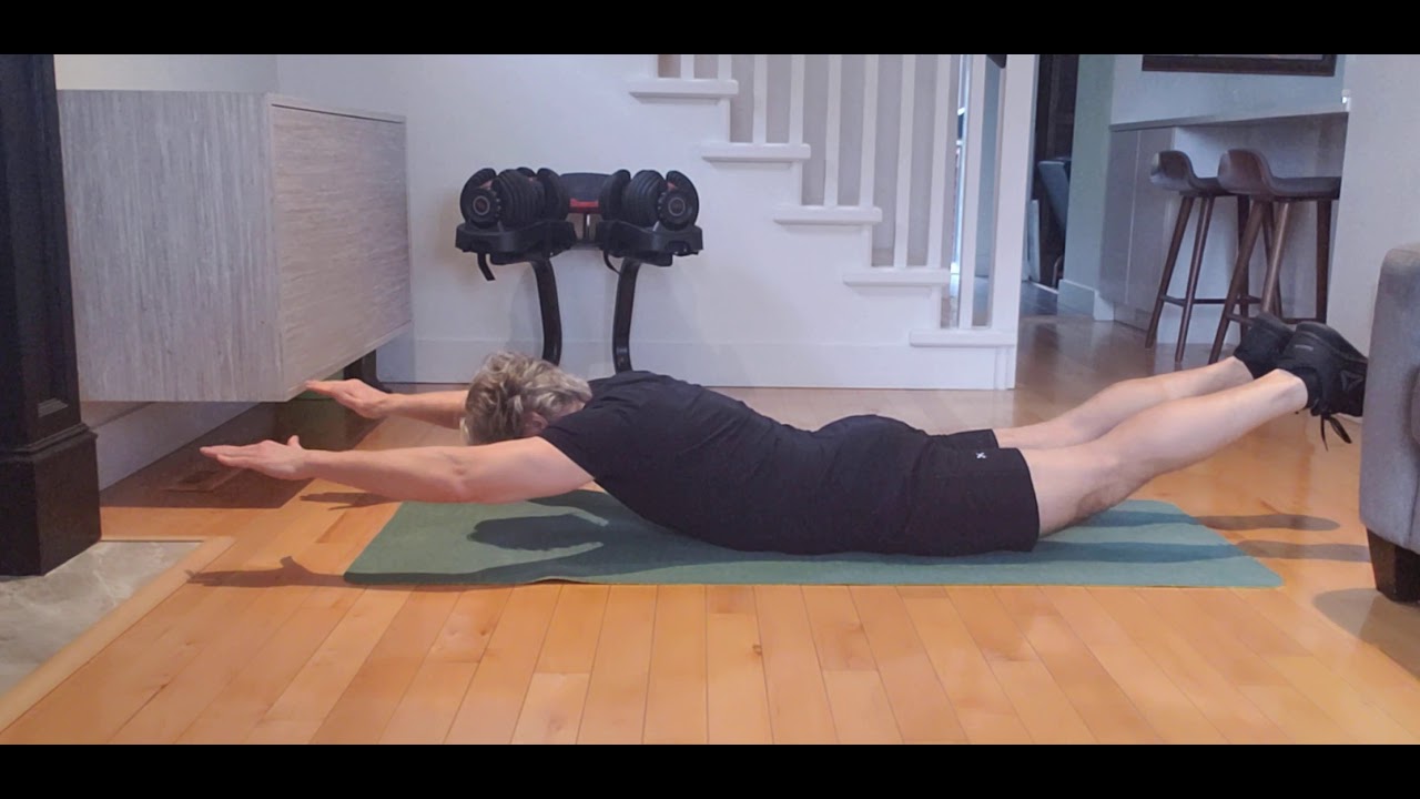 Superman With Lat Pulldown Motion - YouTube