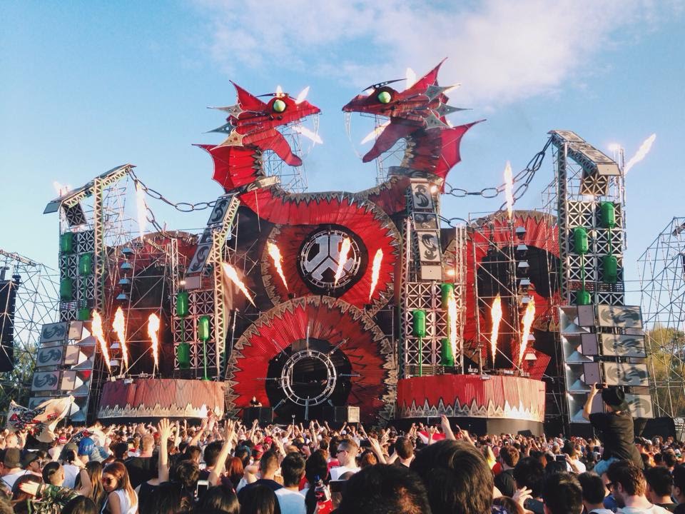 Defqon.1 Australia 2014 Festival Aftermovie (Highlights Edition) - YouTube