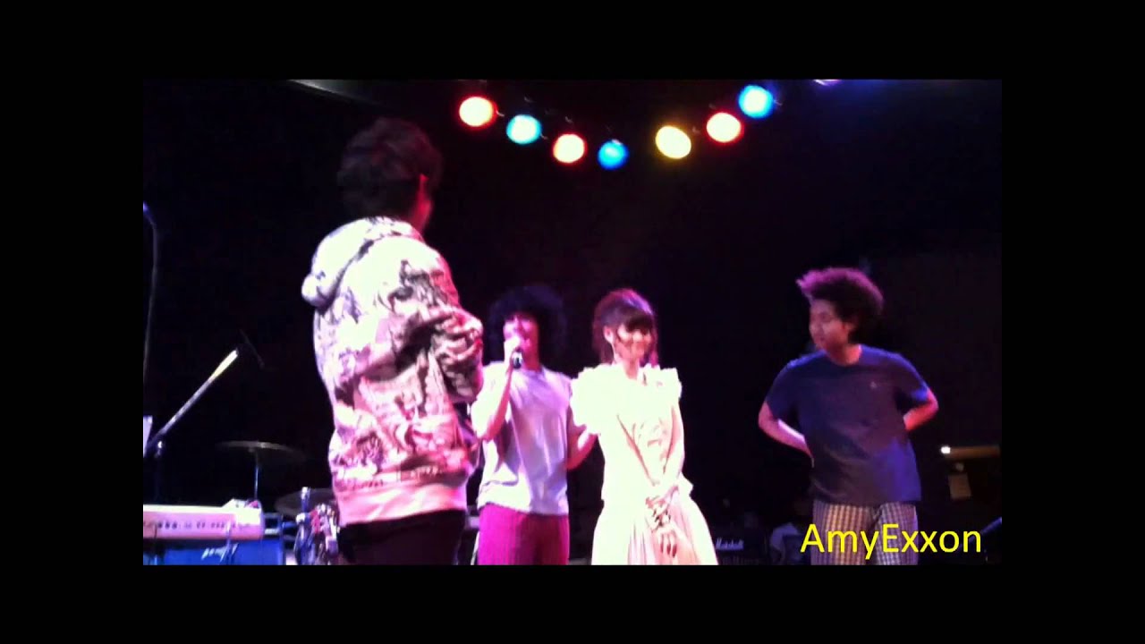 AF7 MNC 18ใช้ภาษากายบอกรัก - YouTube