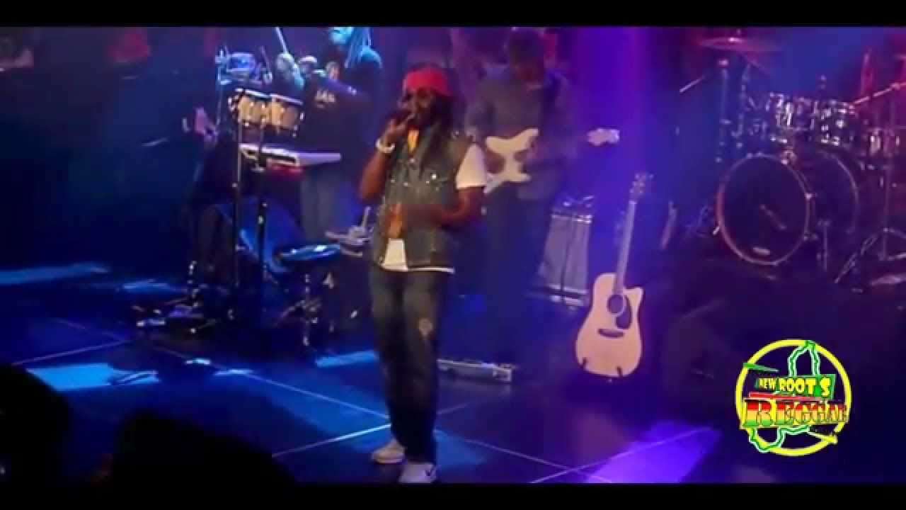 Tarrus Riley Superman live Video iallison Dj ENRR - YouTube