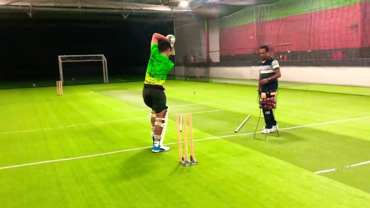 Reaction time & Neuromuscular Co-ordination Drill ,Drop ball in Air.BF ...