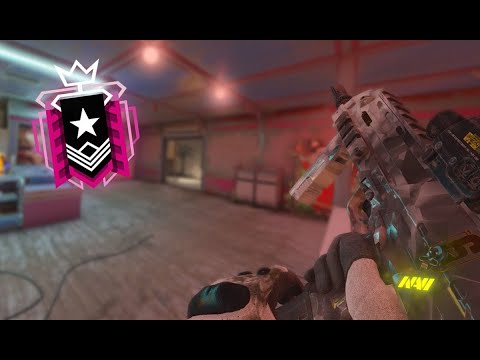 *BEST* LOW SENS TRANS CHAMPION - Rainbow Six Siege - YouTube