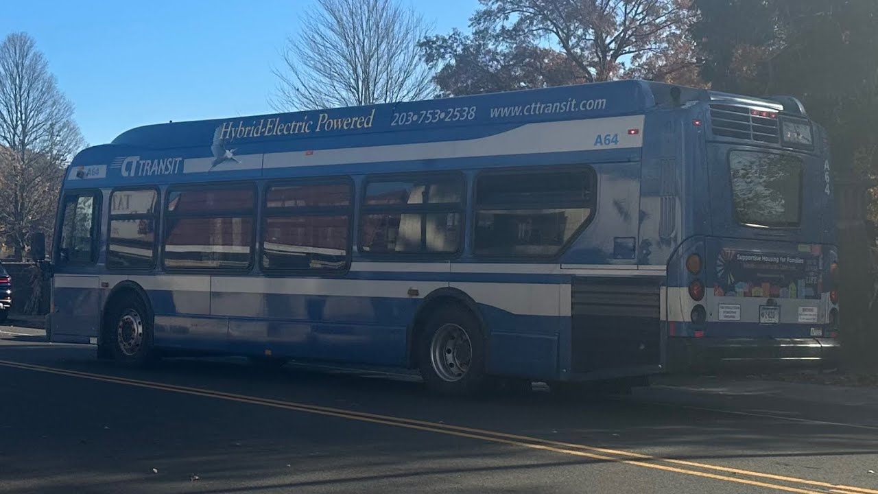 CTtransit 2010 New Flyer Industries XDE35 #64 (A64) Ride on route 292 ...