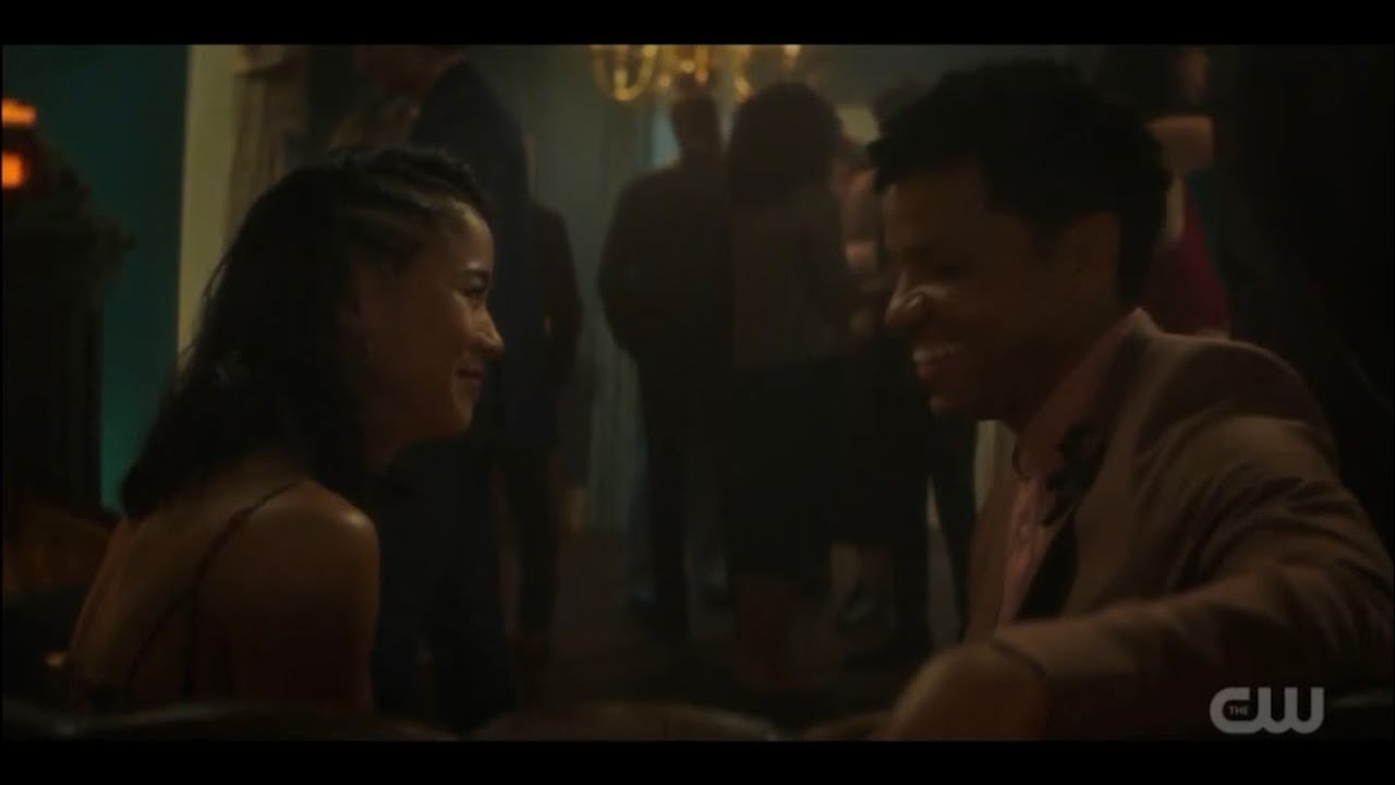 Nancy Drew — 4x01: George and Nick talk about their past-relationship ...