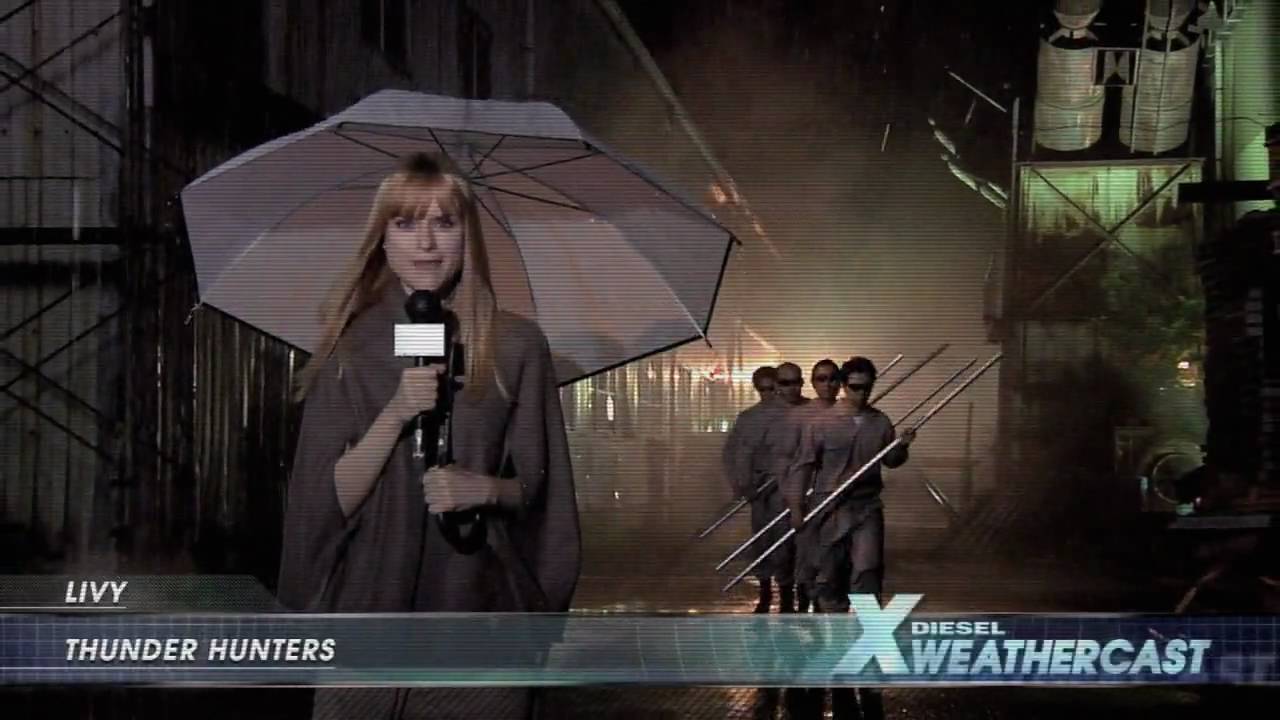 THUNDER HUNTERS - YouTube