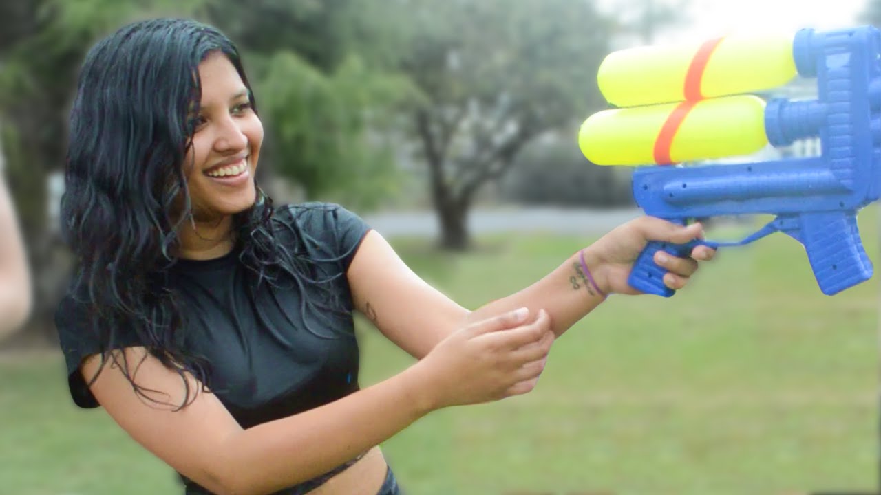 Summer Water Fight - YouTube