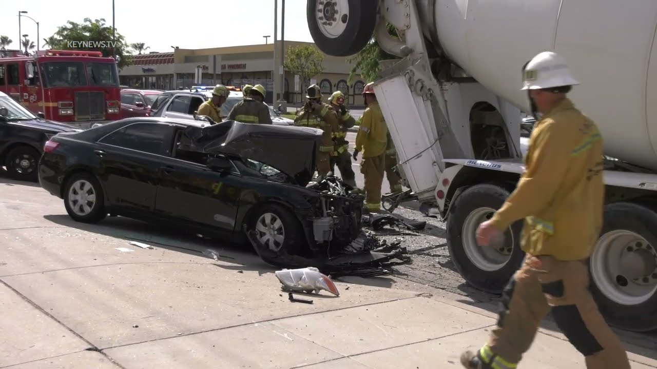 Driver Extricated From Vehicle After Crashing Into Cement Truck Youtube