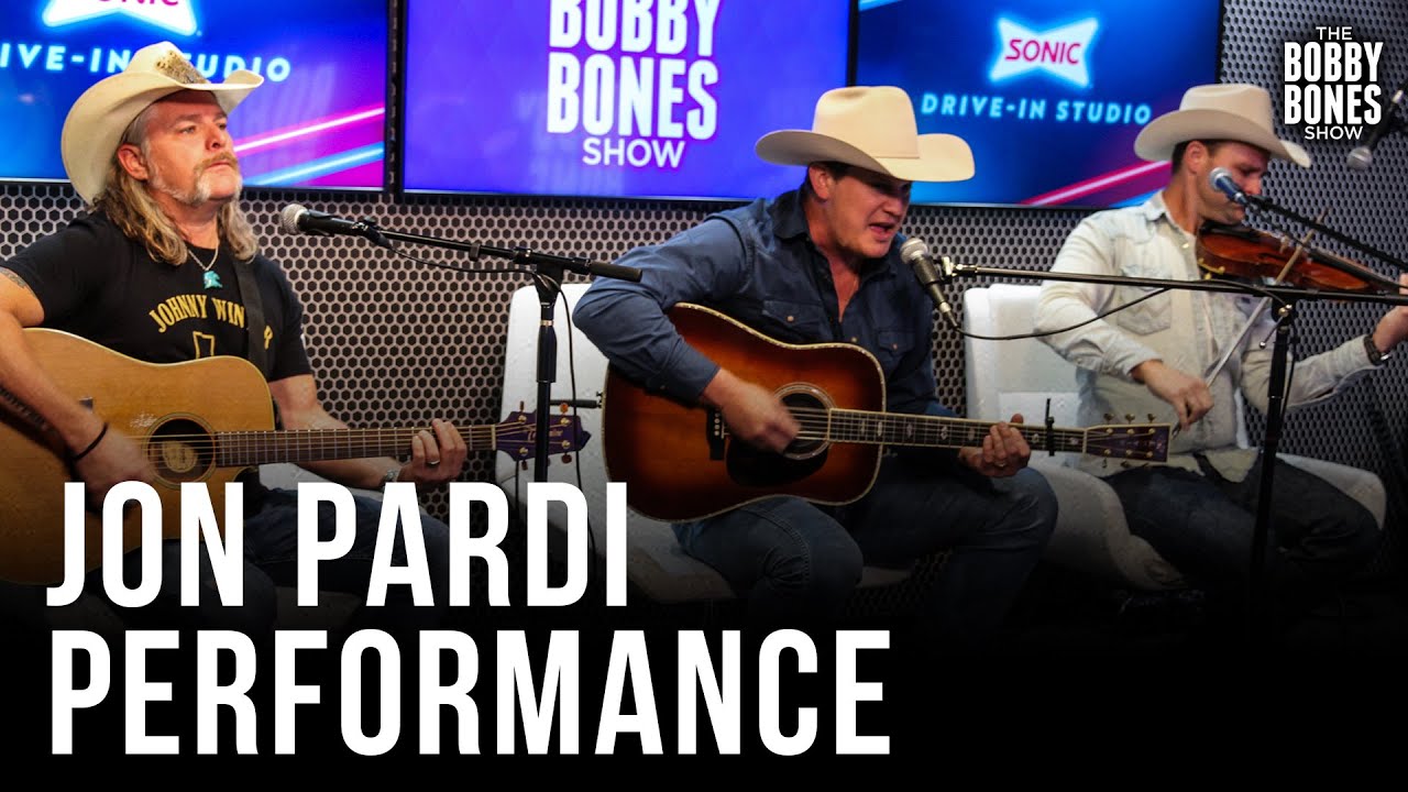 Jon Pardi Performs “Your Heart or Mine” & New Christmas Song “Beer for ...