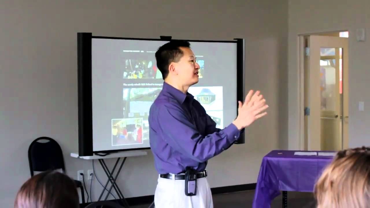 Peter Han leading a workshop on creativity for teachers of public high ...