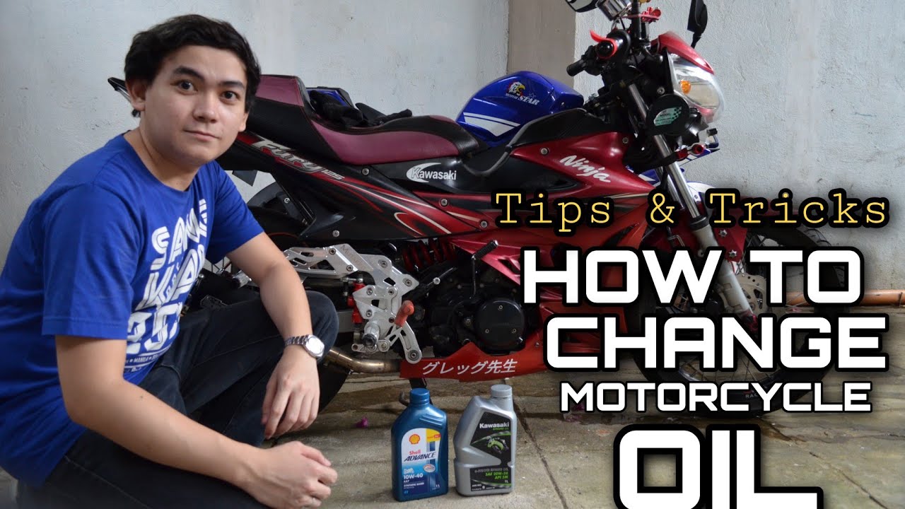 MOTORCYCLE CHANGE OIL | TIPS AND TRICKS - YouTube