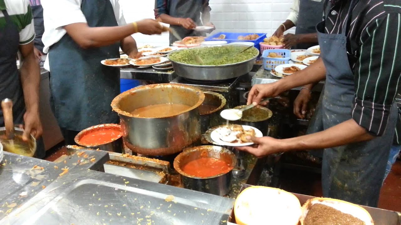 chats at Chamrajpet Bangalore - YouTube