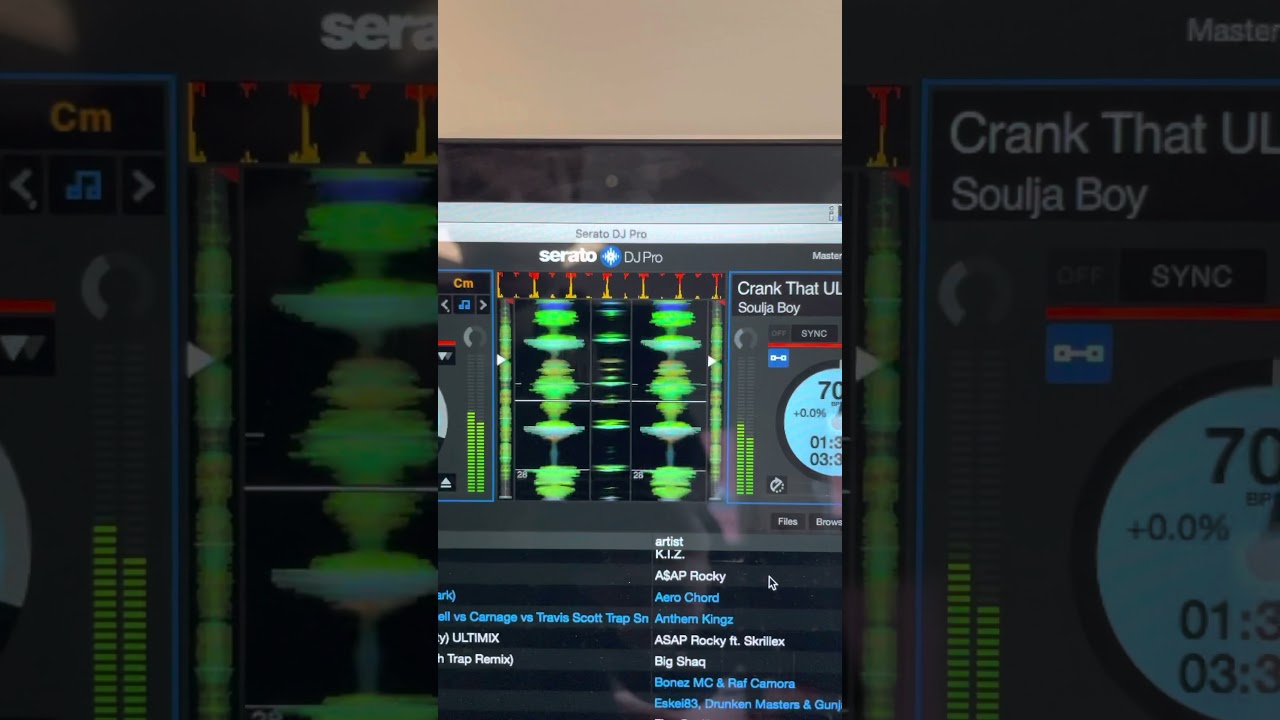 Serato/Phase skips - YouTube