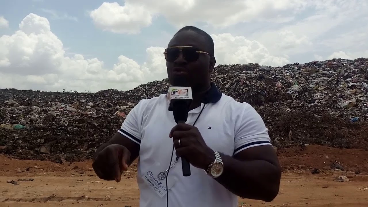 Otwinoko made Osofo Appiah king of Refuse Dump - YouTube